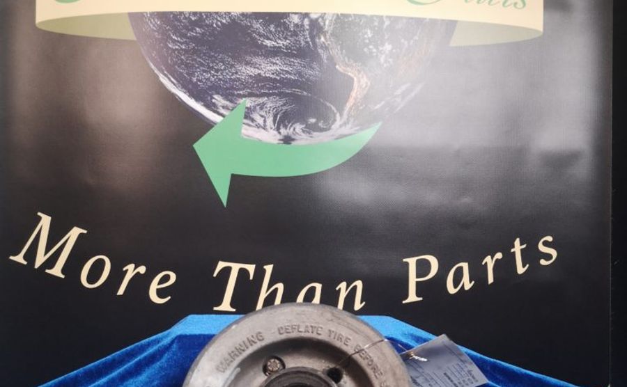 CLEVELAND NOSE RIM/ TIRE ASSY - 7929 | Aviators Market