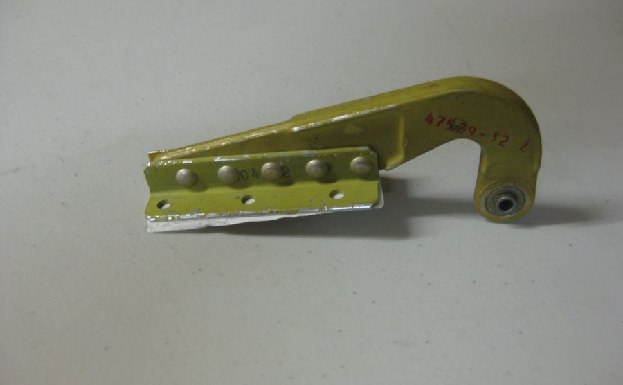 47529-32 MLG DOOR HINGE - 10173 | Aviators Market