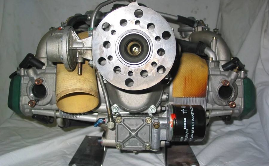 ROTAX 915 IS TURBO AIRCRAFT ENGINE - 8278 | Aviators Market