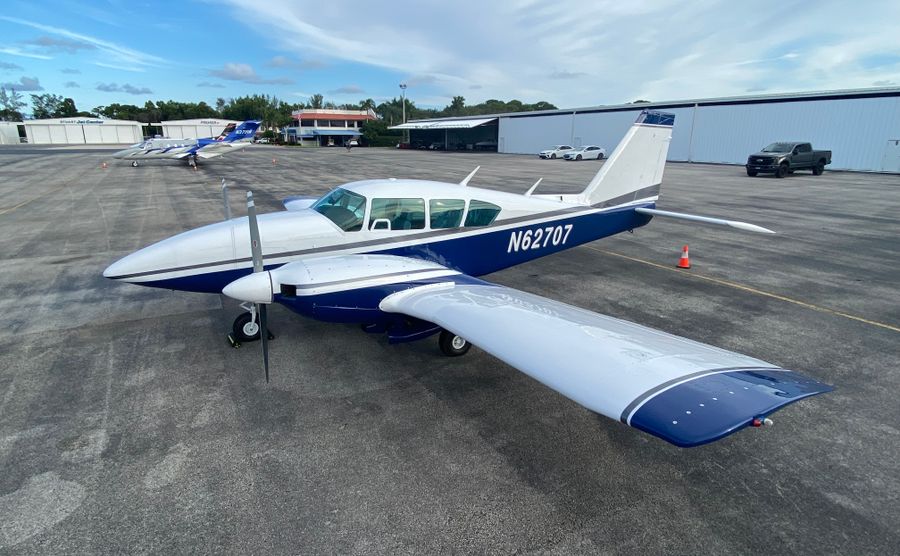 1976 PIPER AZTEC F - 5399 | Aviators Market