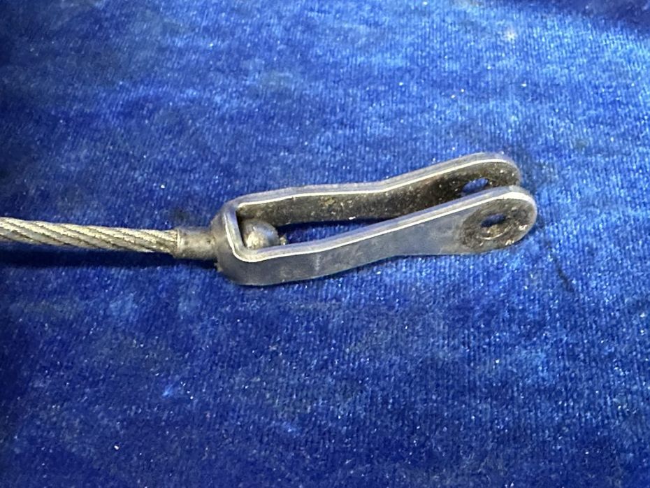 CABLE ASSY - RUDDER CONTROL R/H C/W AFT CLEVIS MS27975-3 - 8122 ...