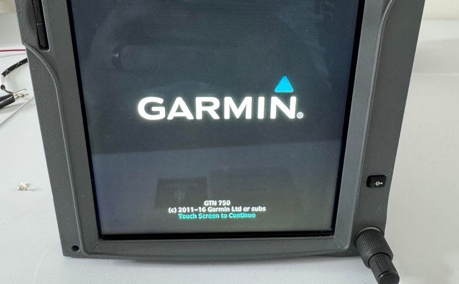 GARMIN GTN750 GRAY GPS/NAV/COMM/MFD 011-02282-50 - 11517 | Aviators Market